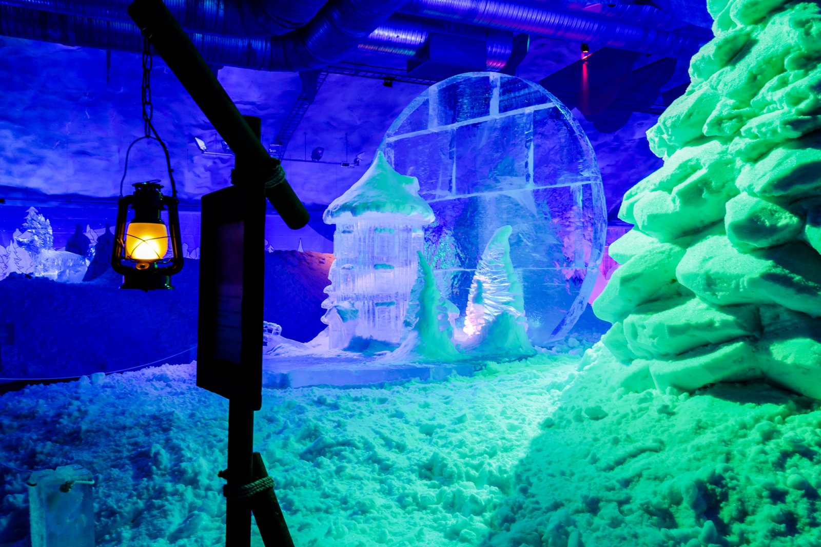 Coming to Finland? You should visit the Moomin ice sculpture exhibition