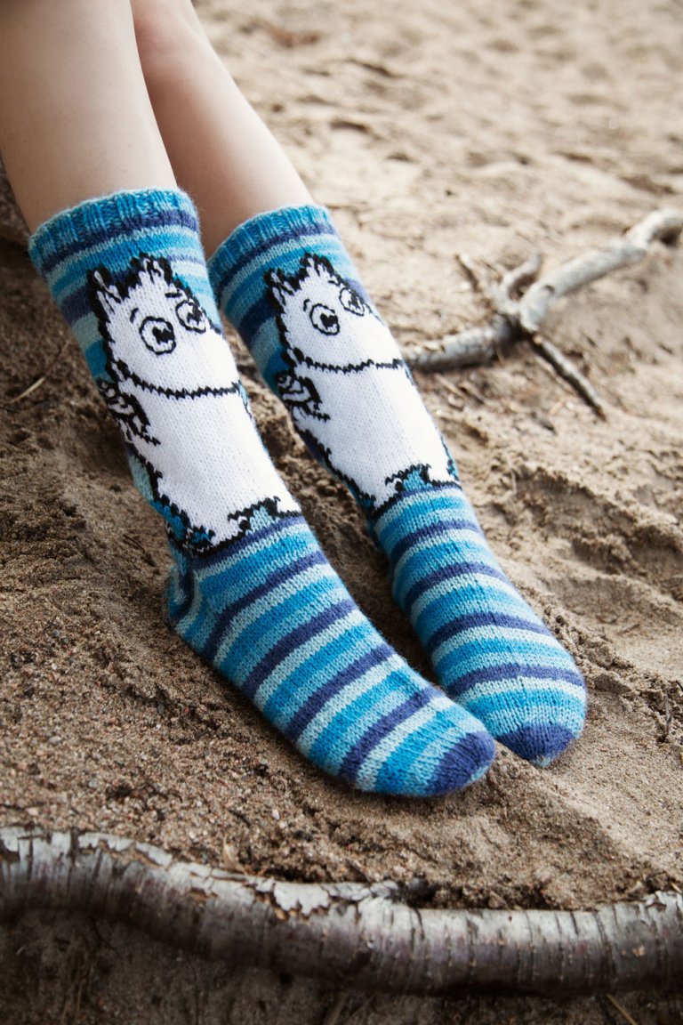 Moomin knitting with Novita - patterns, yarn and knitting books