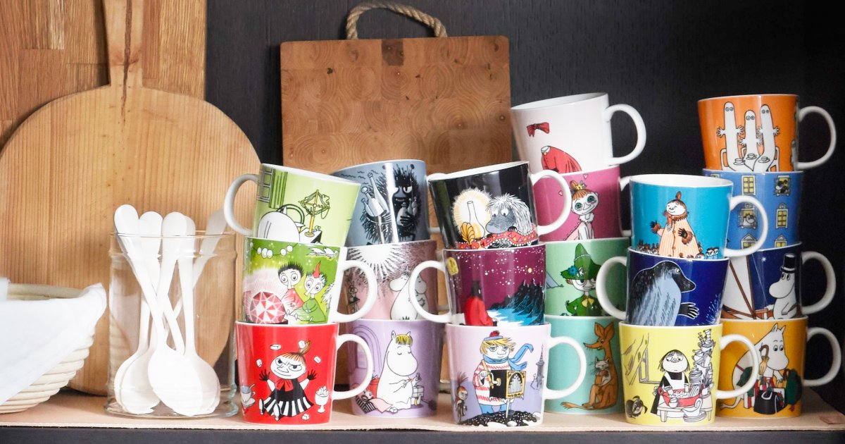 Muumimukit kullanvärisellä erikoisleimalla nyt myynnissä – Moomin ...