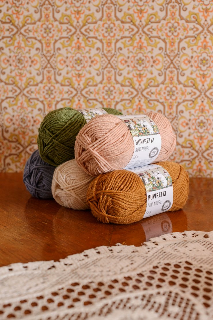 Moomin knitting with Novita - patterns, yarn and knitting books