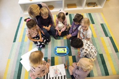 Friendship skills with the Moomins – emotional skills for children