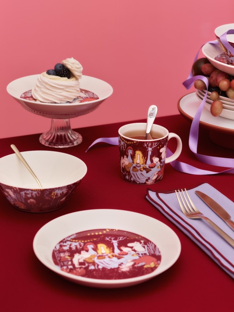 New Moomin mugs for winter 2025: Ice Dipping & Festive Moments